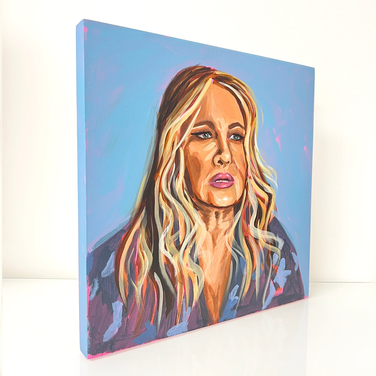 Jennifer Coolidge | 10x10 – Gina Julian